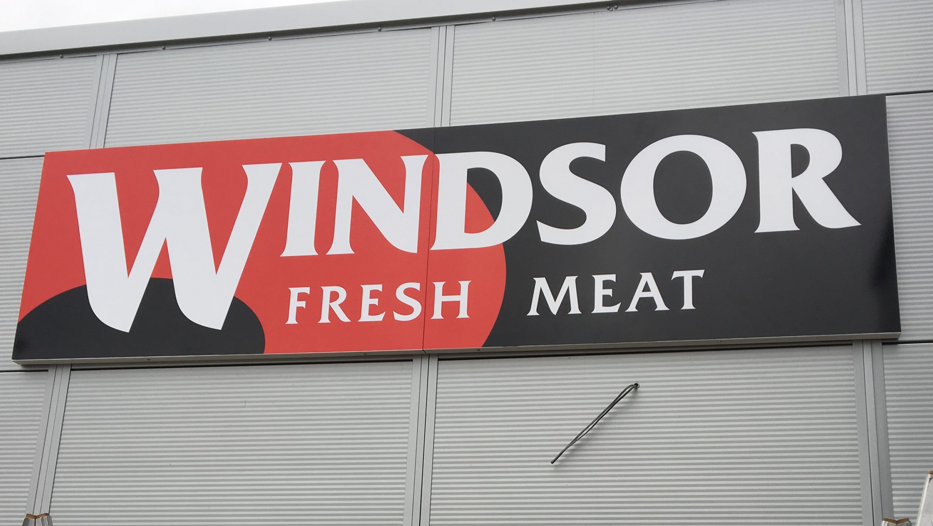 Windsor Sign Tray - S&S Signs and Graphics